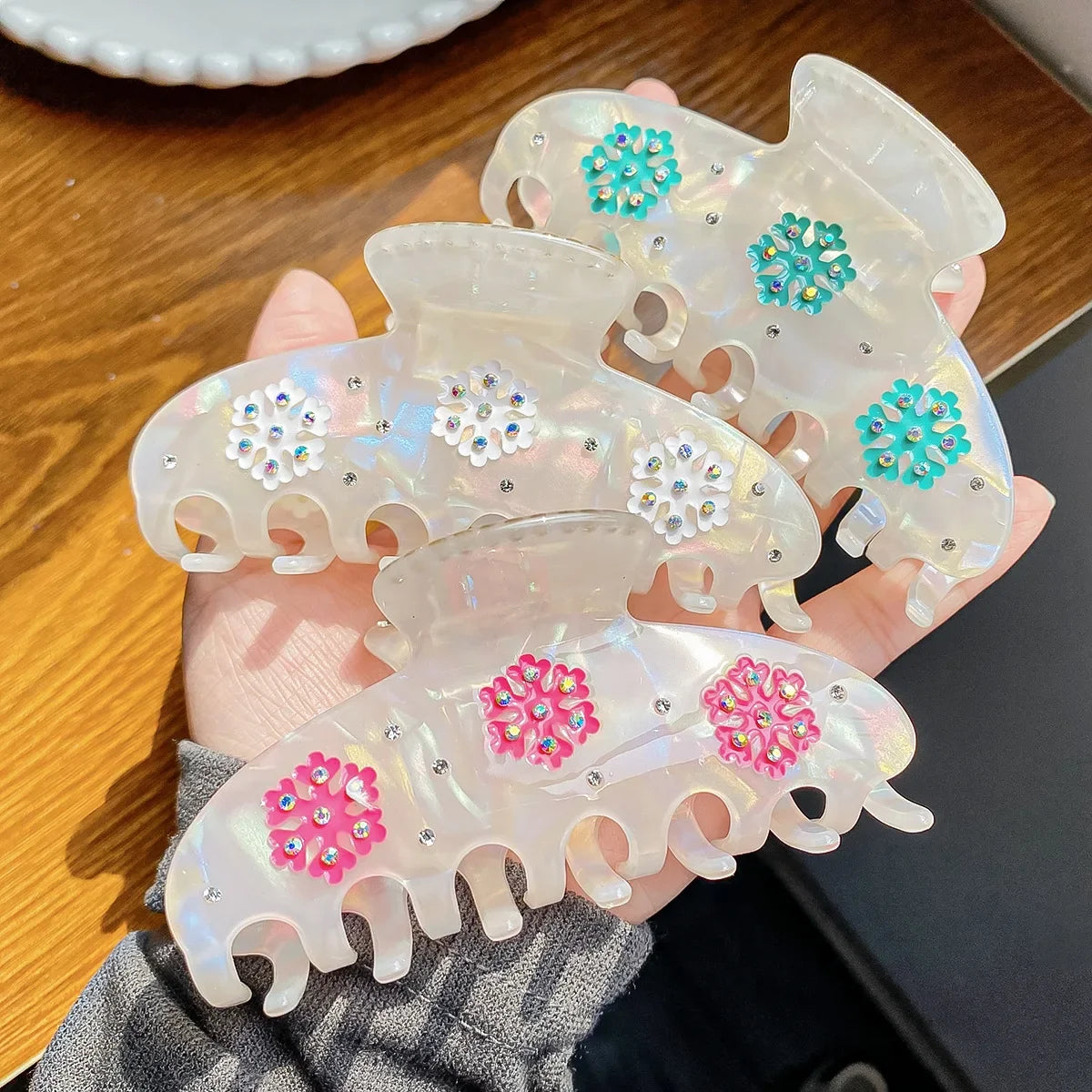 Winter Snowflake Aesthetic Hair Claw Clips – The Preppy Place